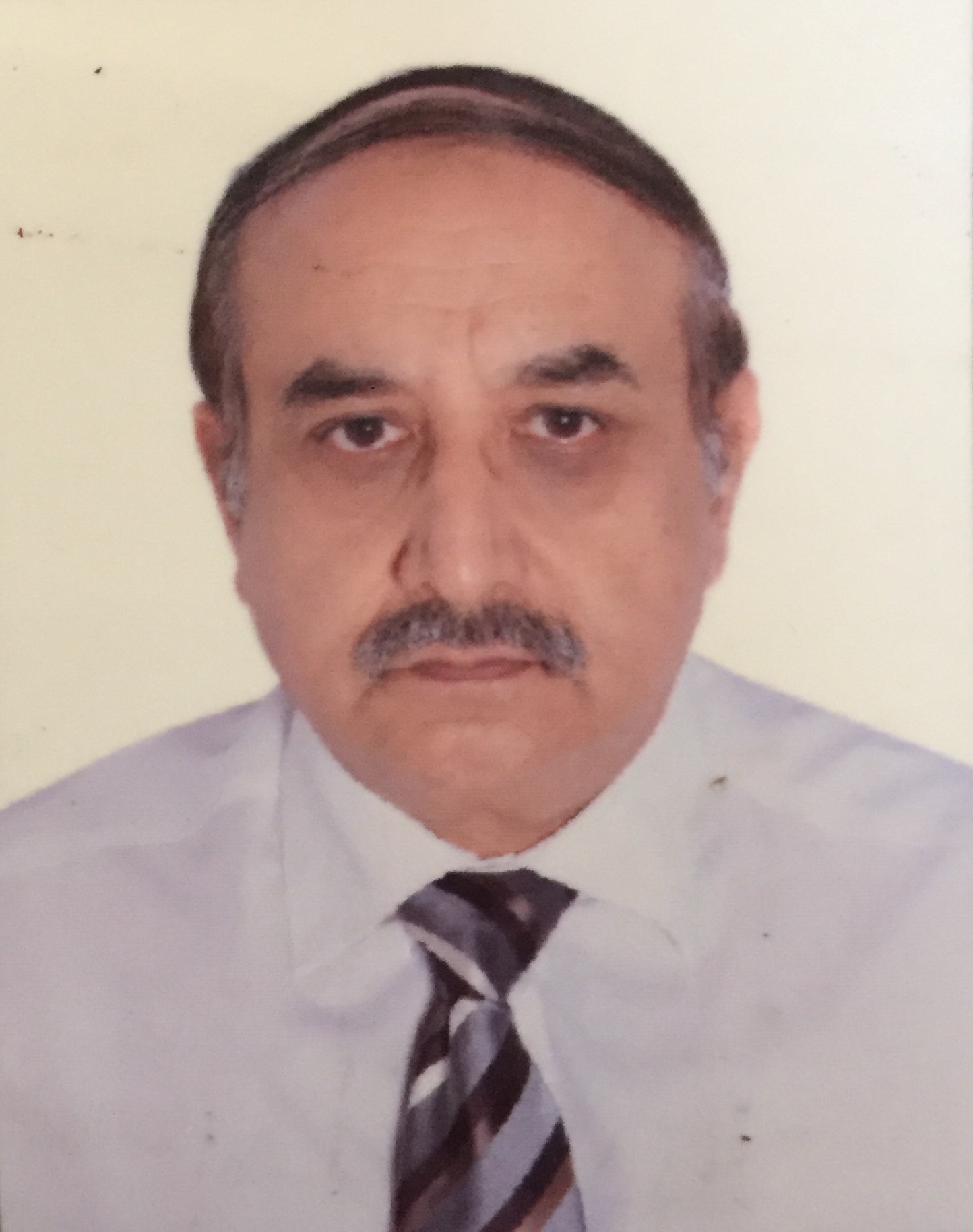 Dr. Zafar Mahmood Tariq Sardar Khan - Emergency Department | Rashid ...